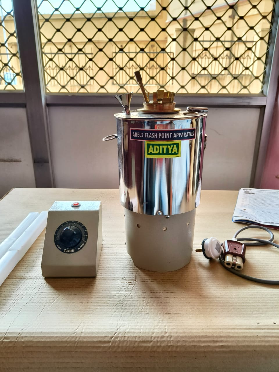 Abel’s Flash Point Apparatus – Aditya Scientific Instruments